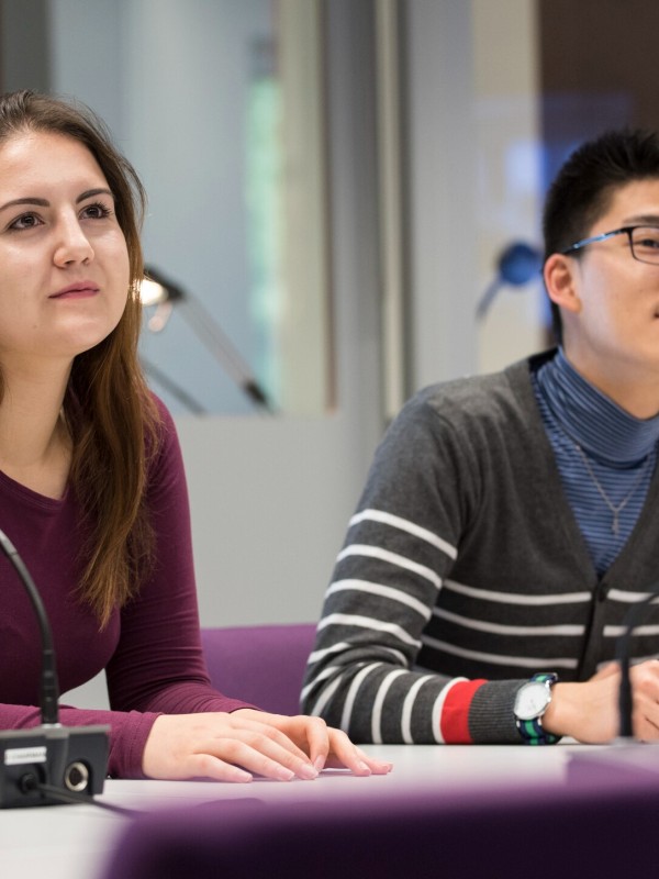 Translation and AI (Chinese Pathway) MA masters course | University of Surrey